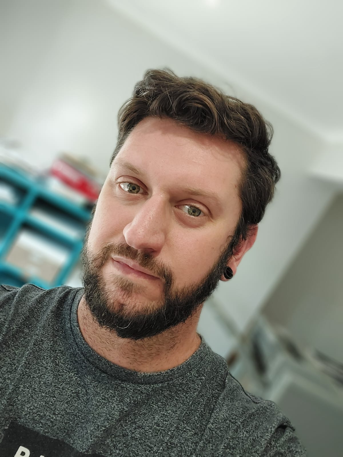 Ruann van der Westhuizen – Medium
