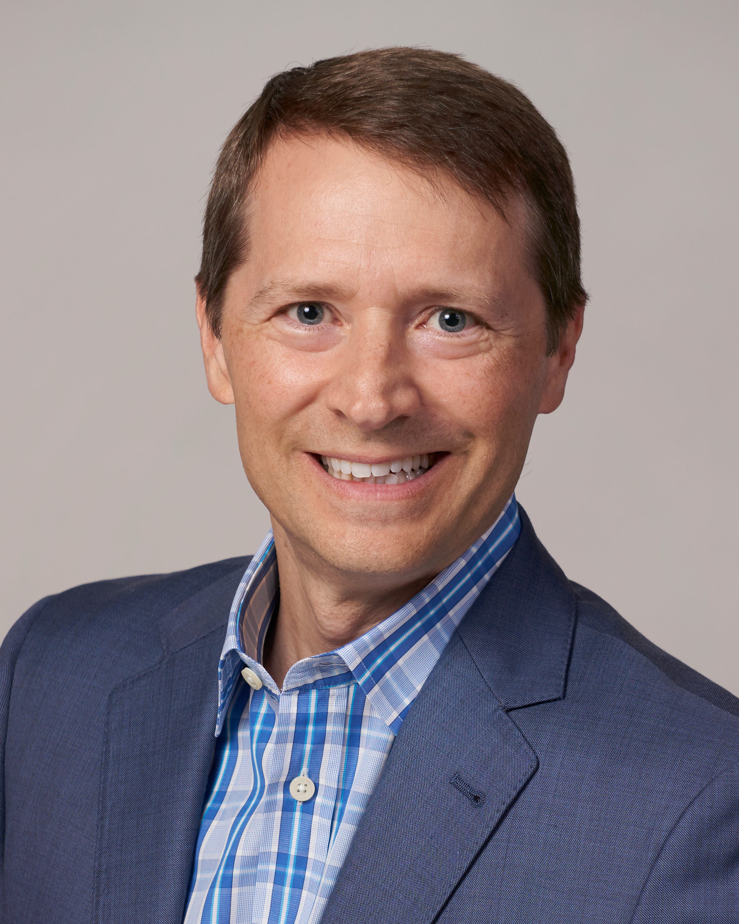 Derek Chapin – Medium