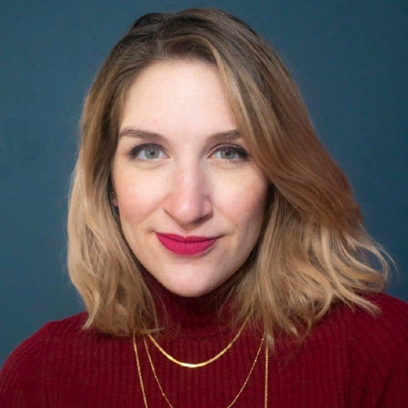 Verônica Ponce – Medium