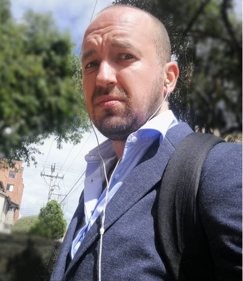 Anthony Conrad – Medium