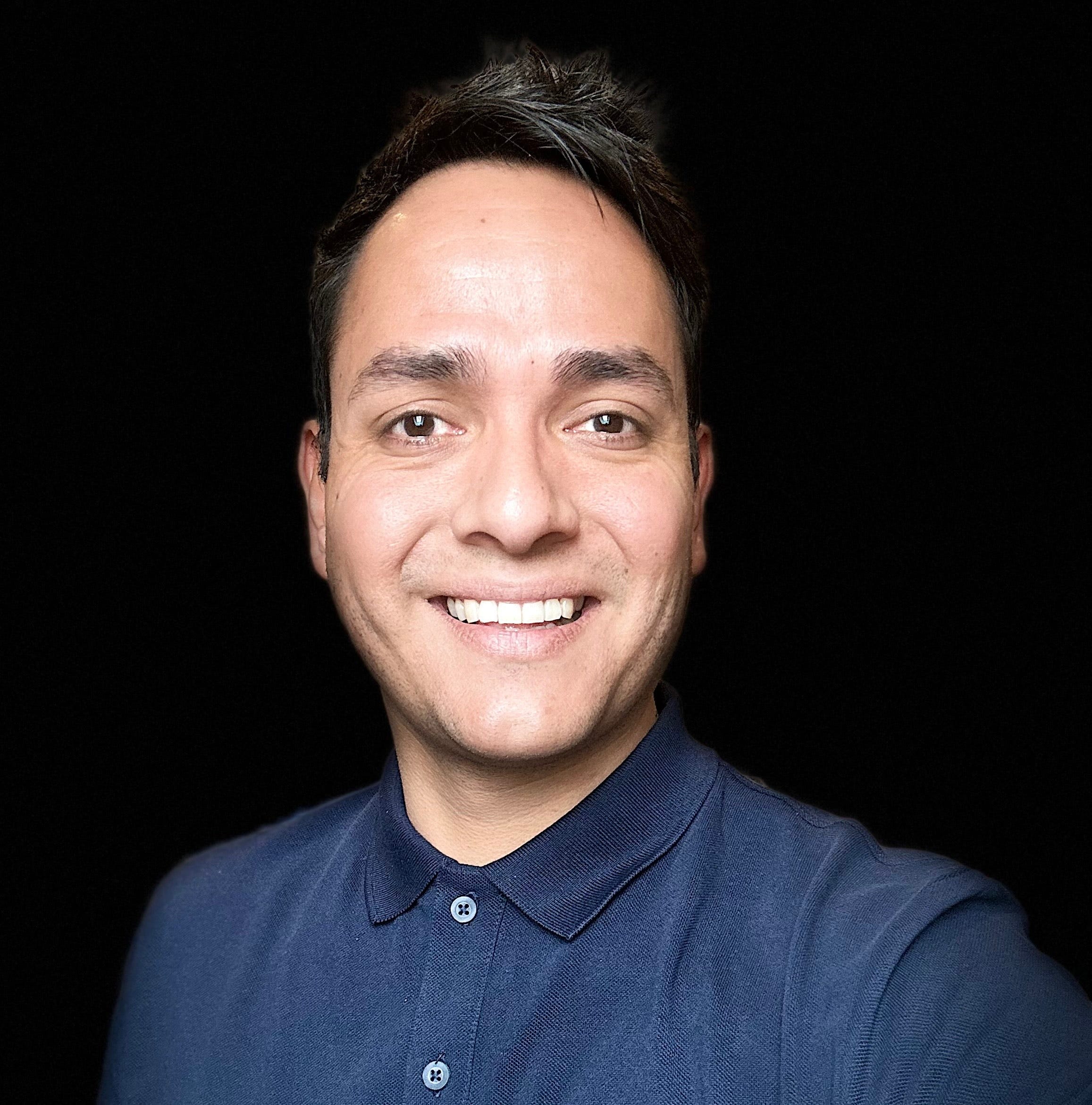 Kirk Ryan – Medium