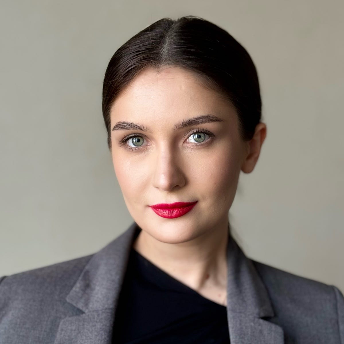 Anastasia Kotova – Medium