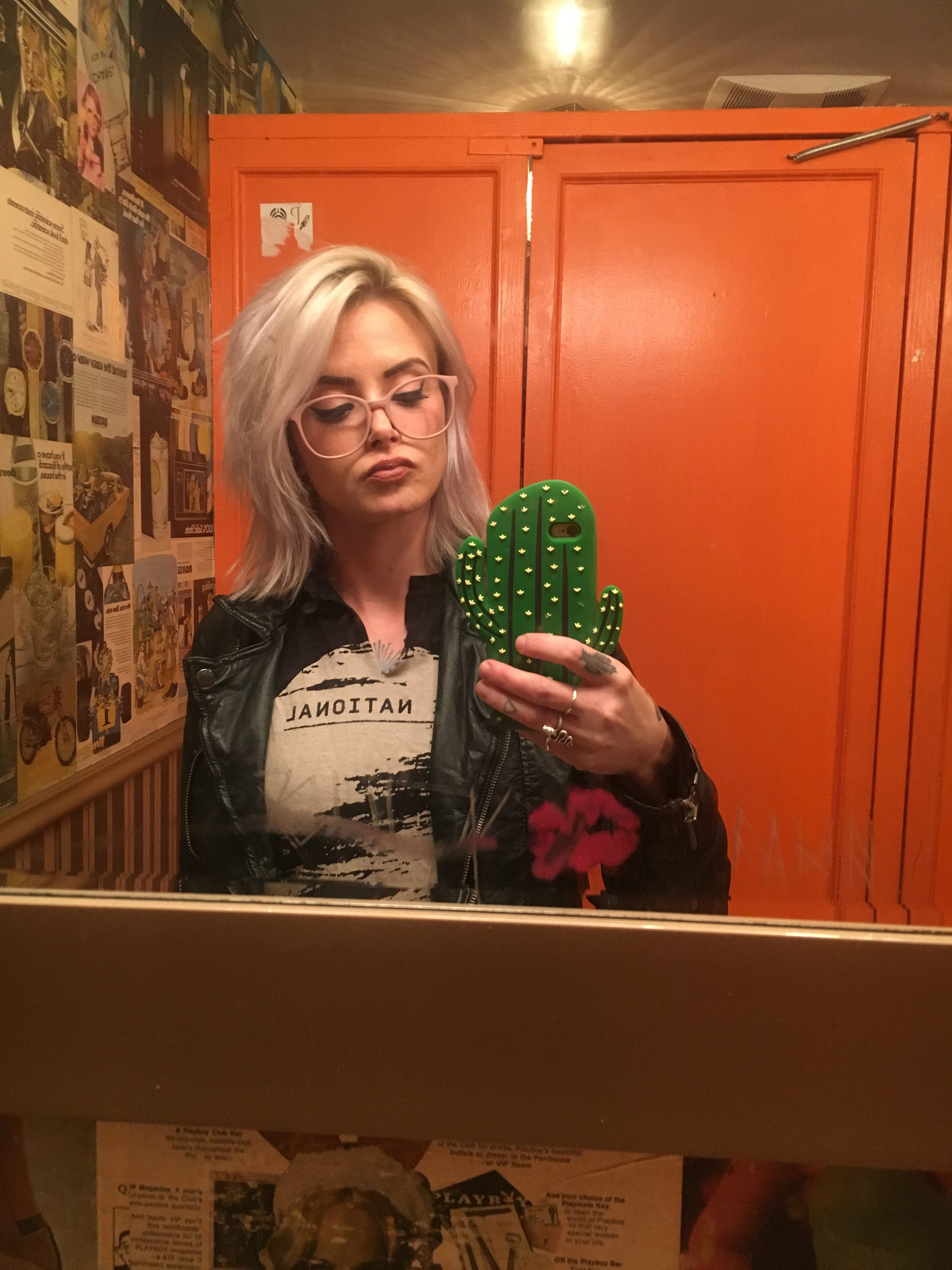 Molly Ash – Medium