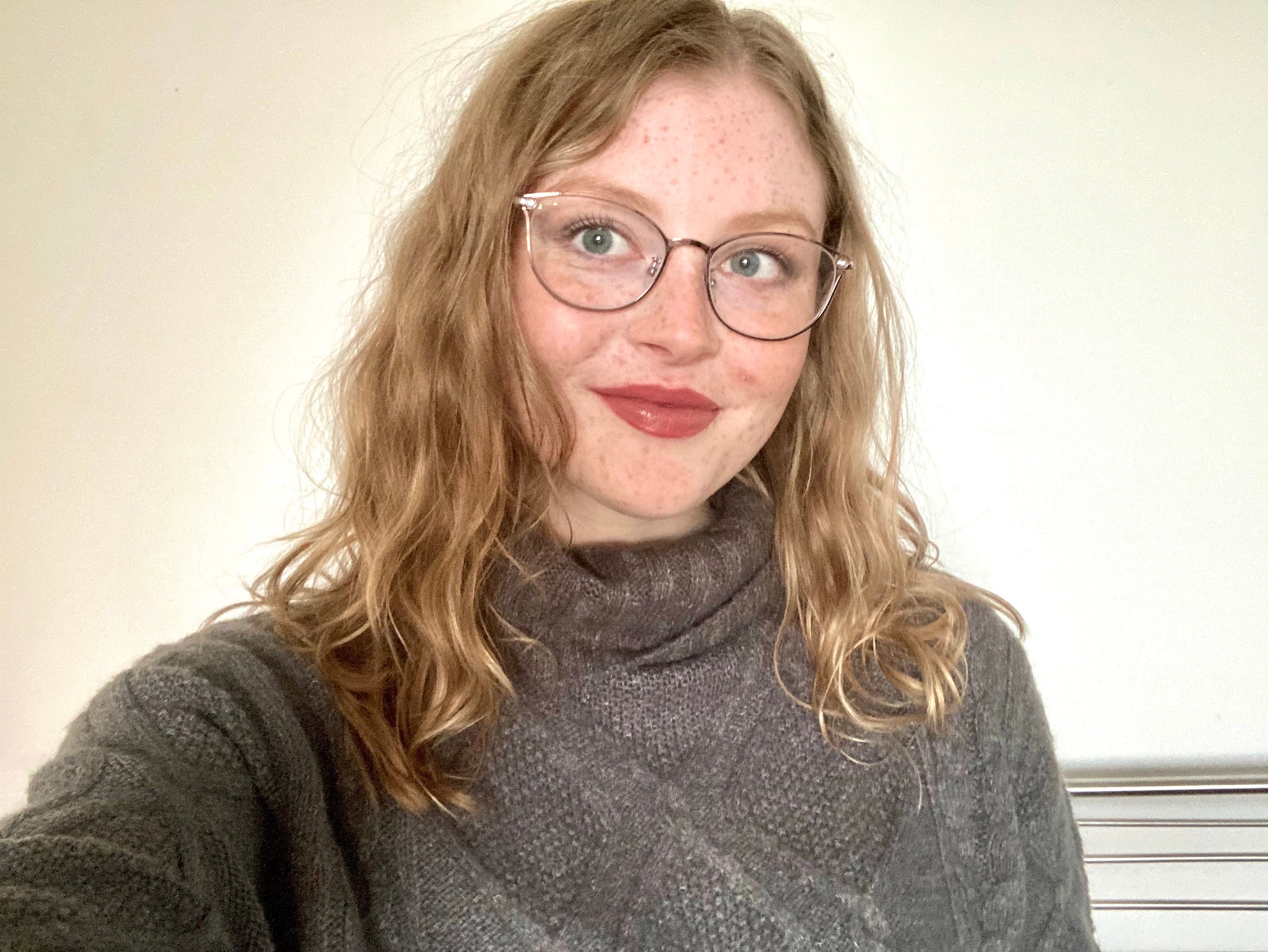 Sarah MacFarlane – Medium