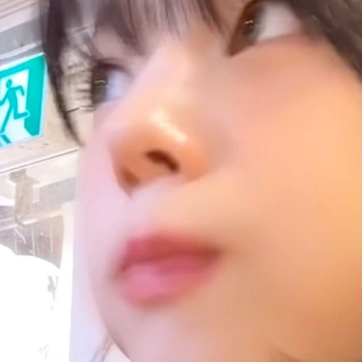 J Medium
