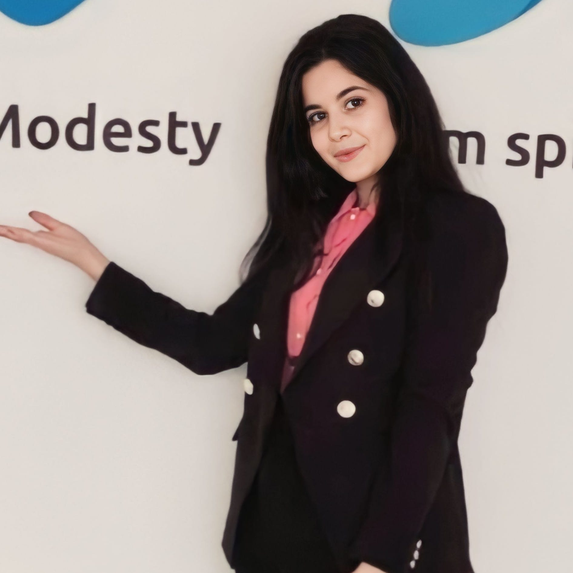Chaima HAJ TAHER – Medium