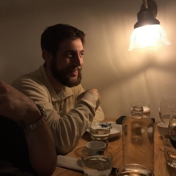 Lev Novak – Medium