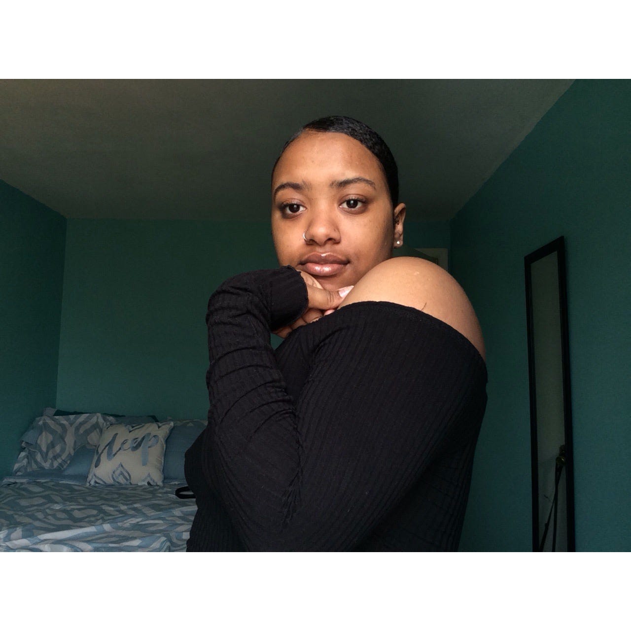 Nia Page – Medium