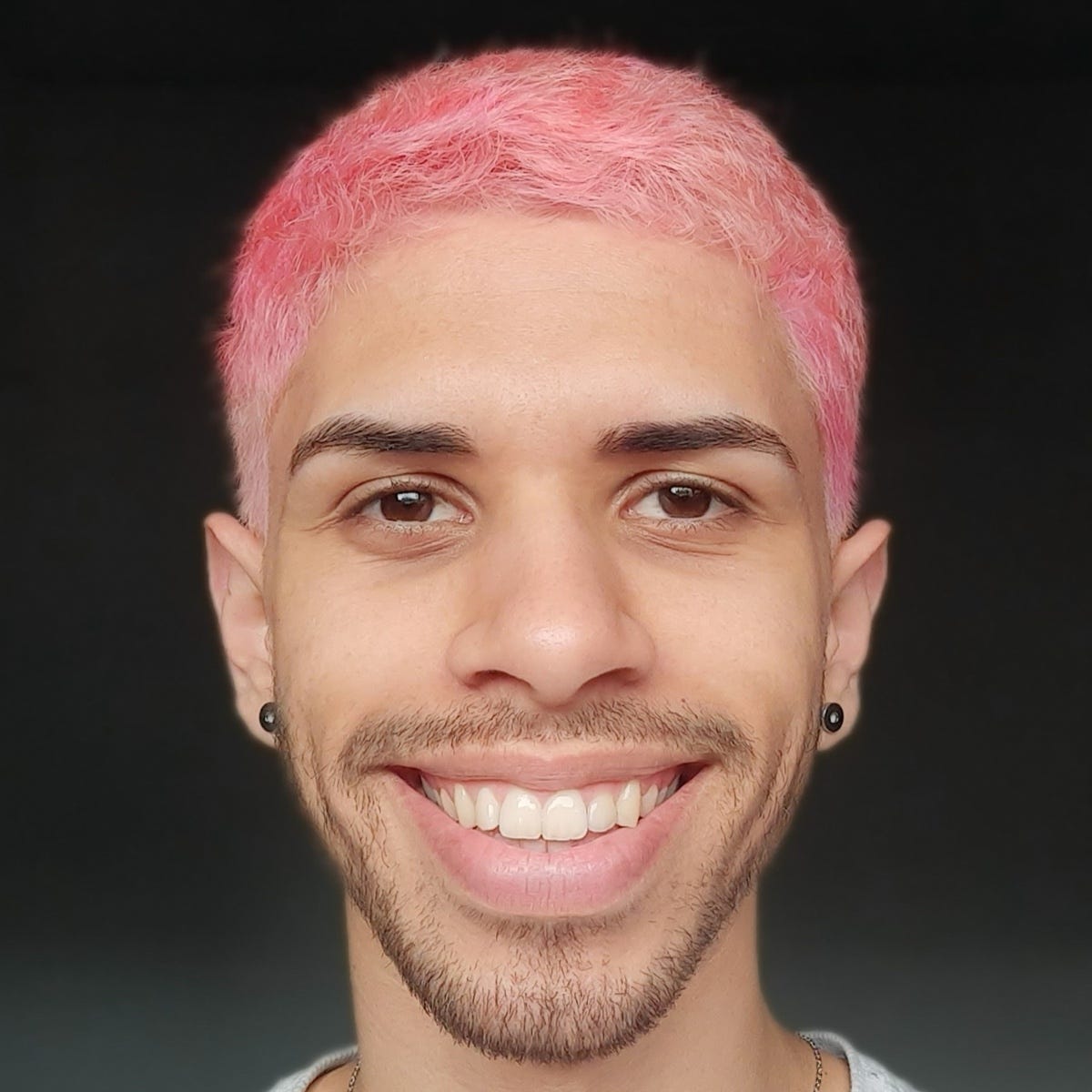 Kauê Rosembaum – Medium