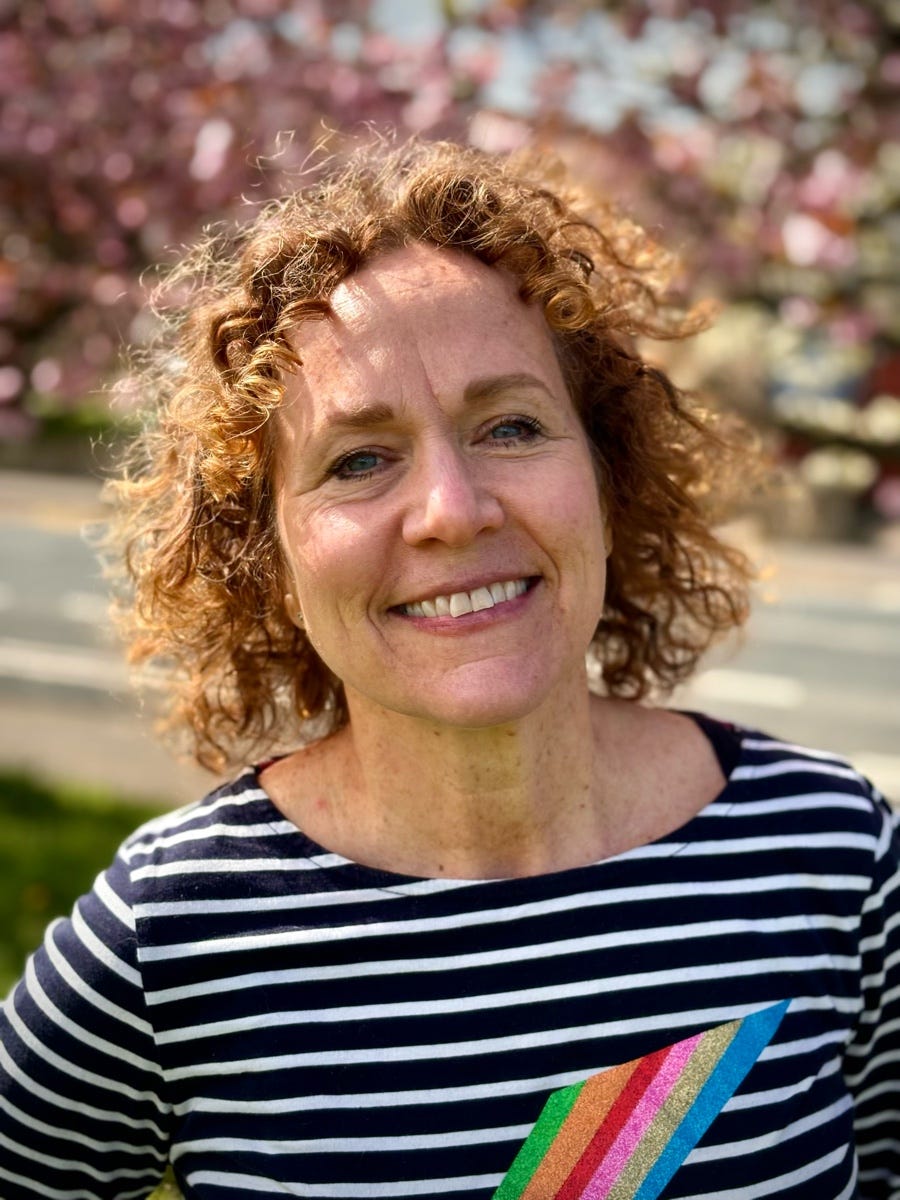 Joette Thomas – Medium