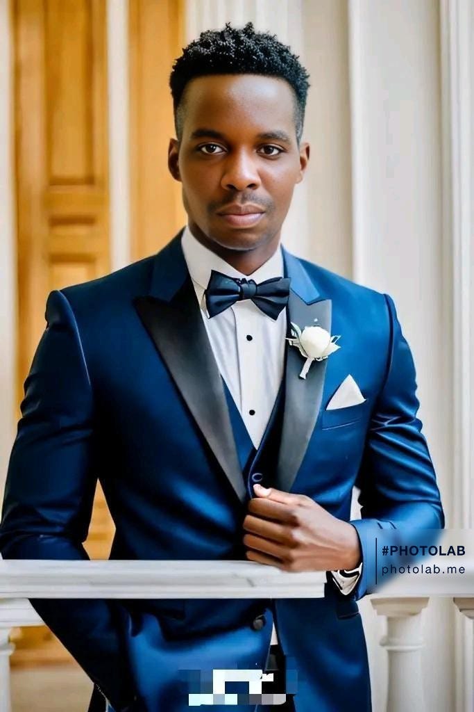 Akinleye Daniel – Medium
