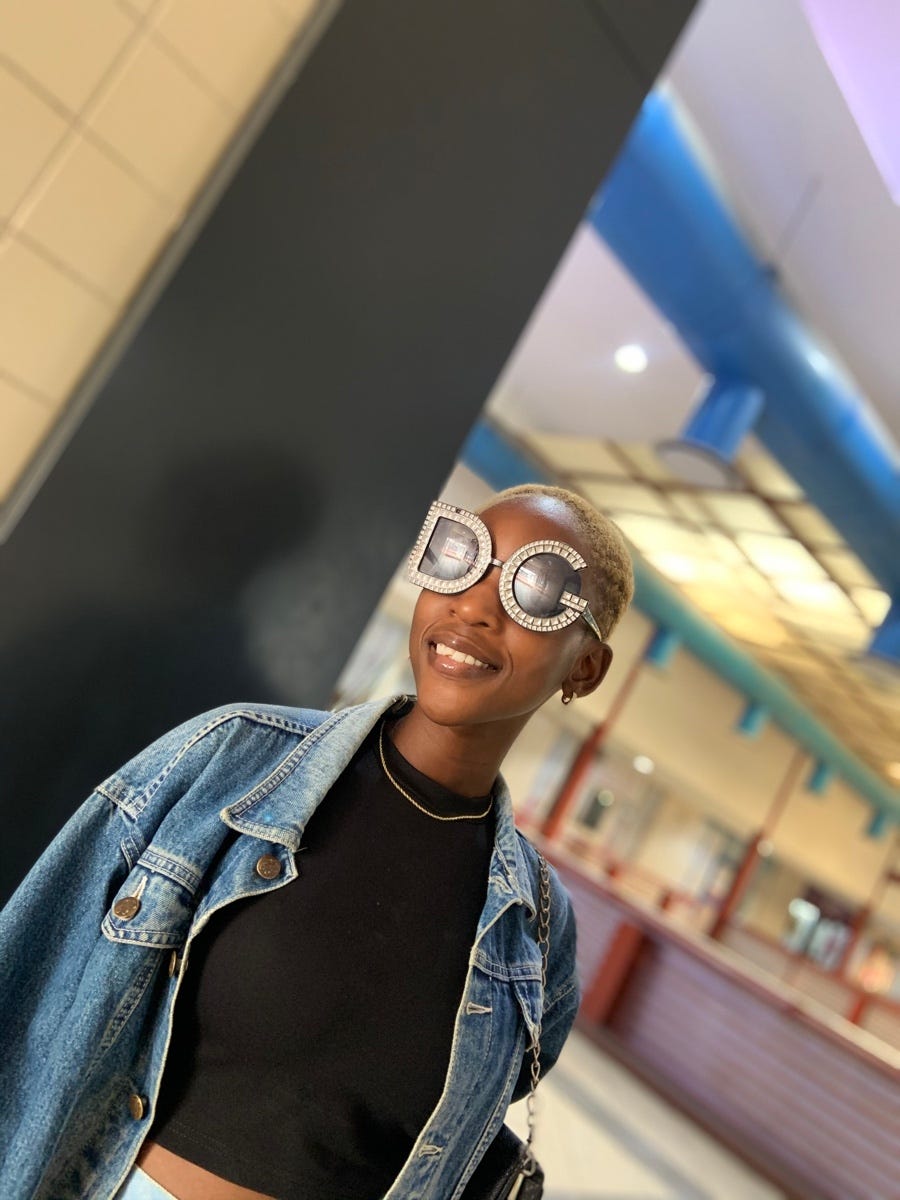 JAYEOLA OLUWAPELUMI – Medium