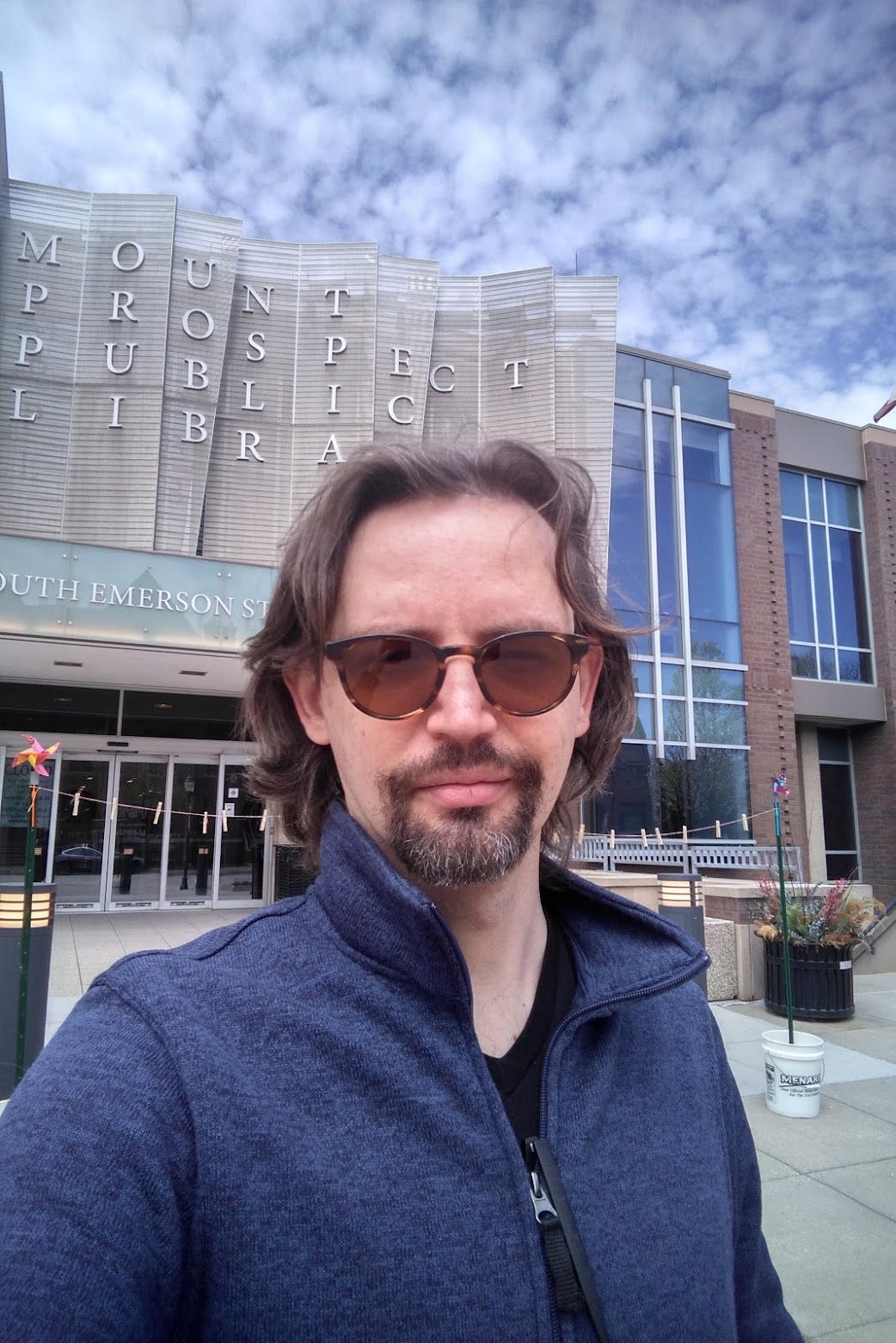 Andrew Palmer – Medium