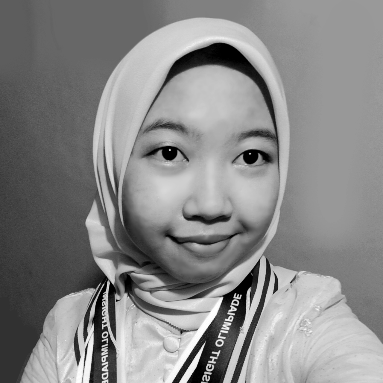 Karisma Zainabila – Medium
