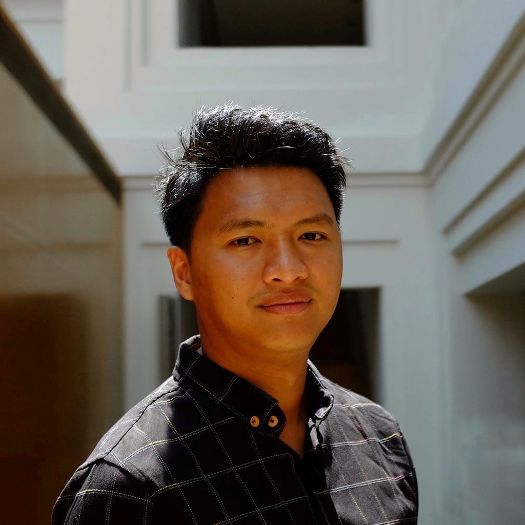 Thein Htike Aung – Medium