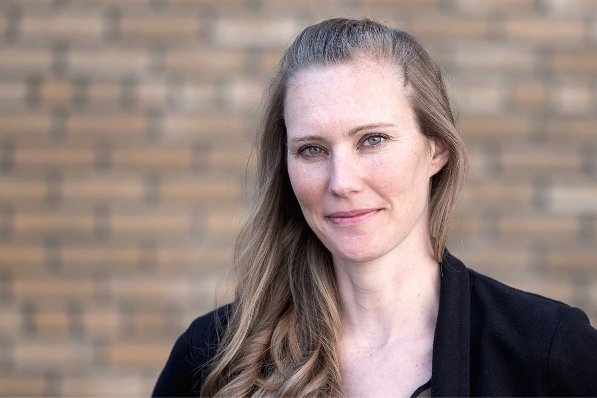 Danielle Caldwell – Medium