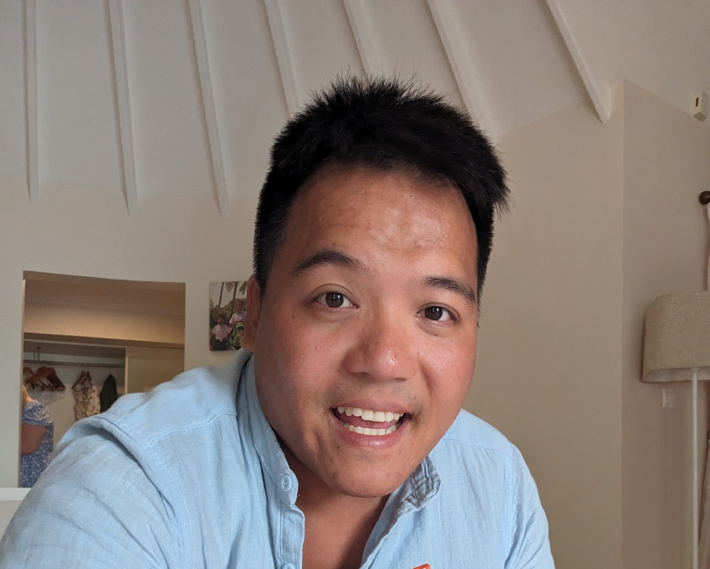 Tung Nguyen – Medium
