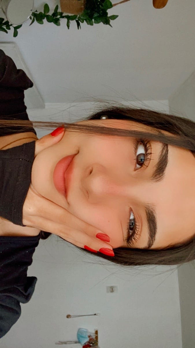 Scarlet Castro G. – Medium