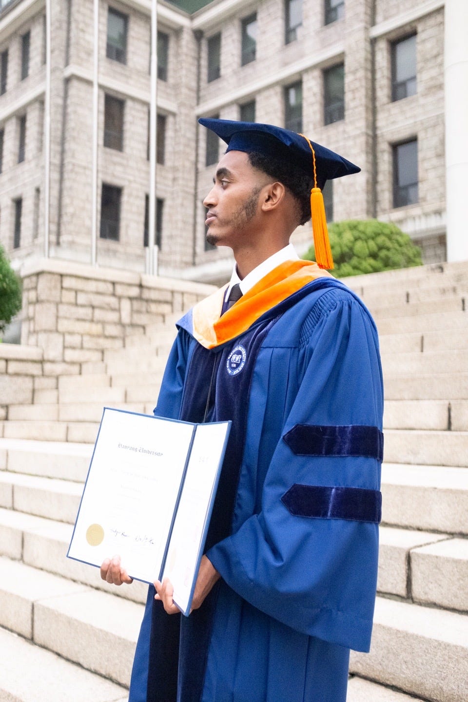 Thomas Kidu – Medium