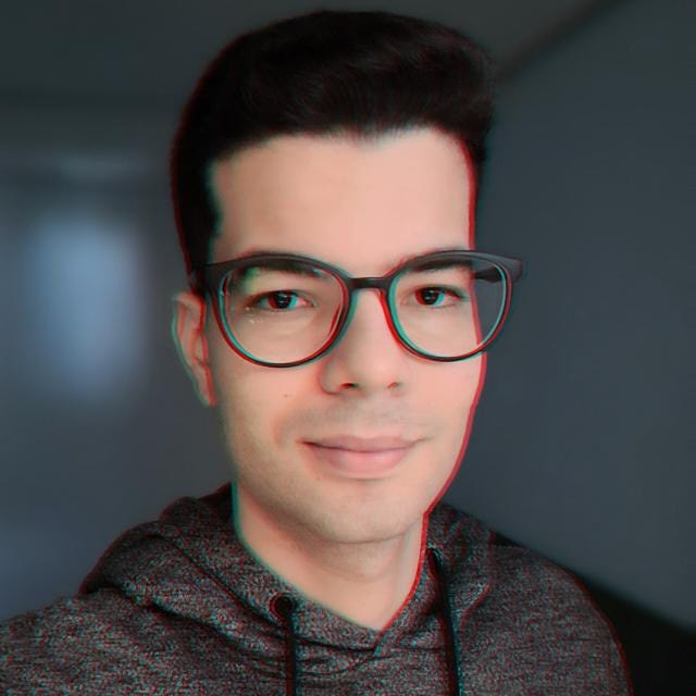 Gabriel Castro – Medium