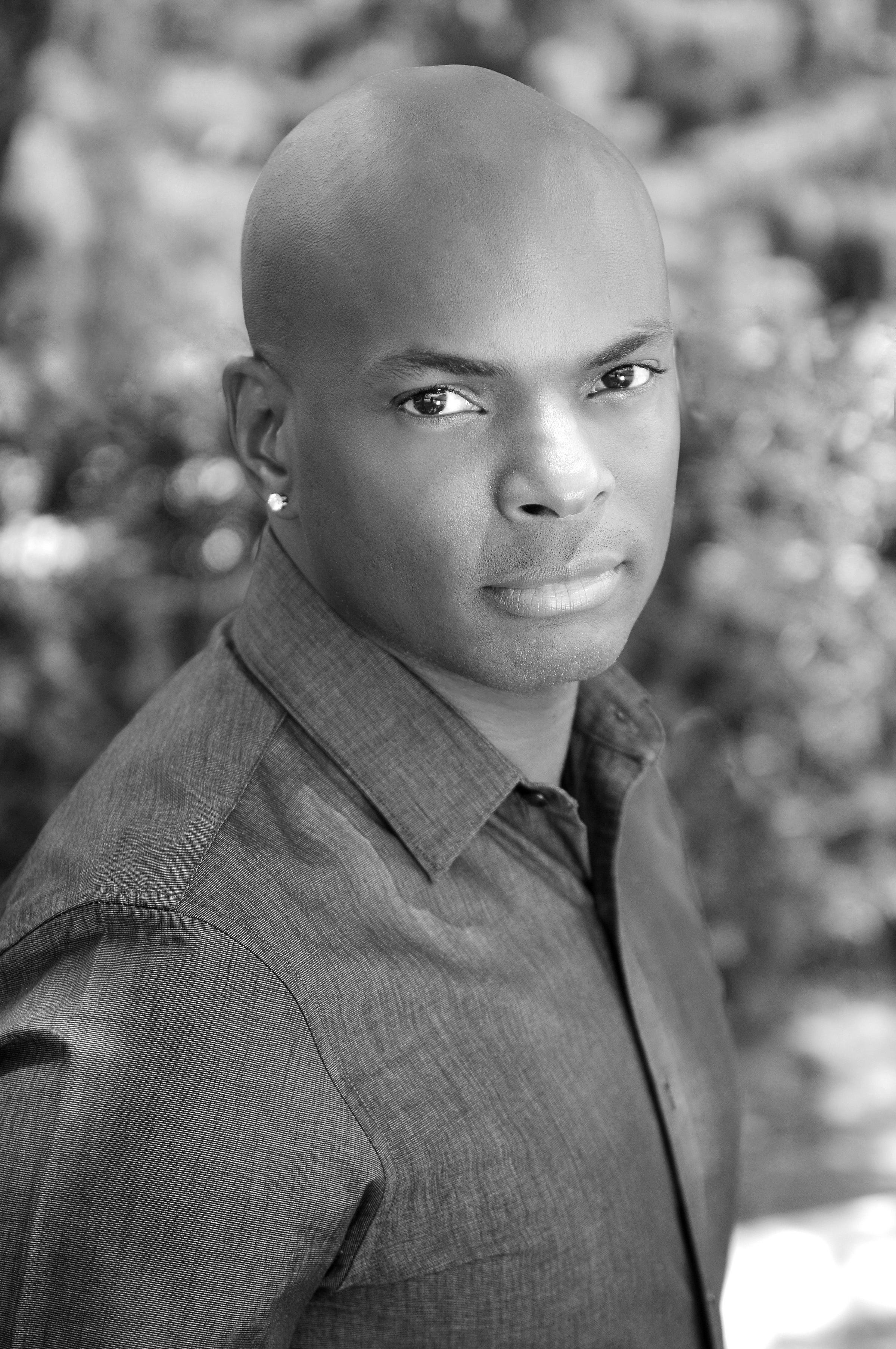 Thomas Shayon Harrell – Medium