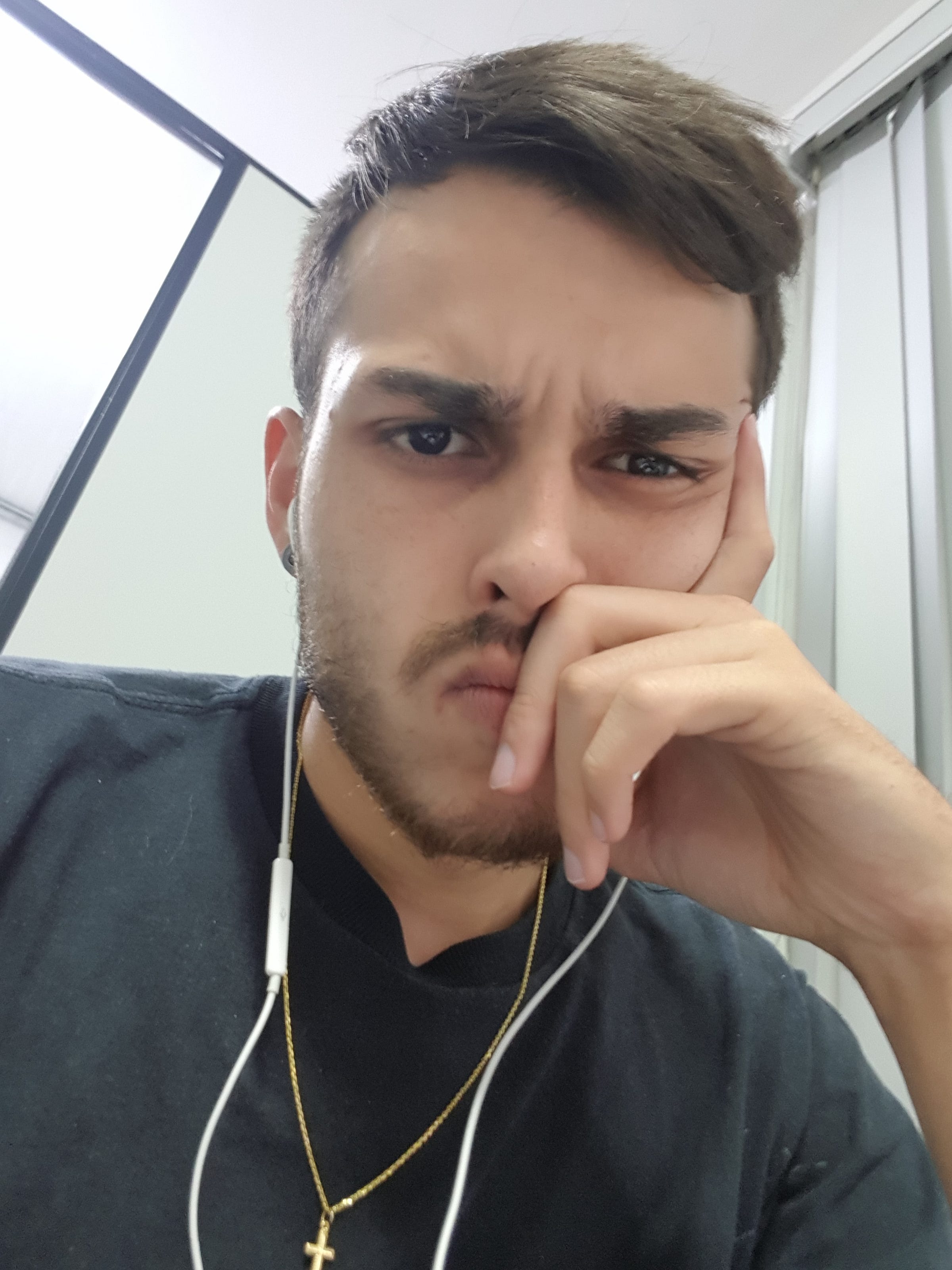Gabriel Ferrari – Medium