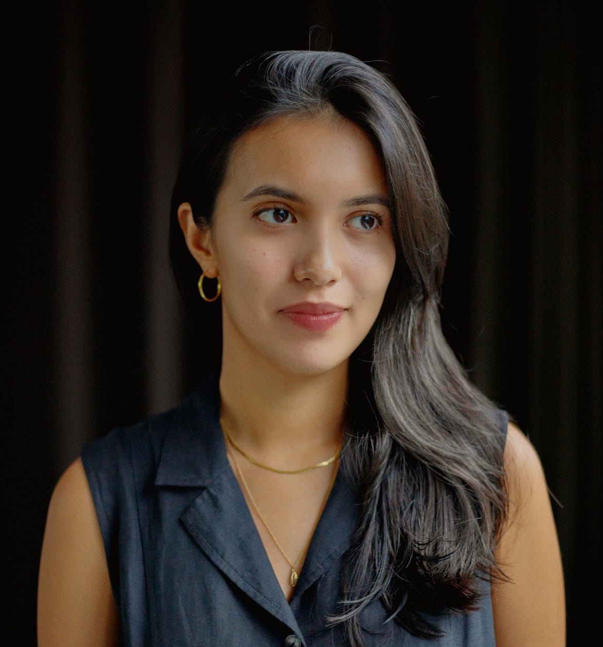 Karina Tsui – Medium