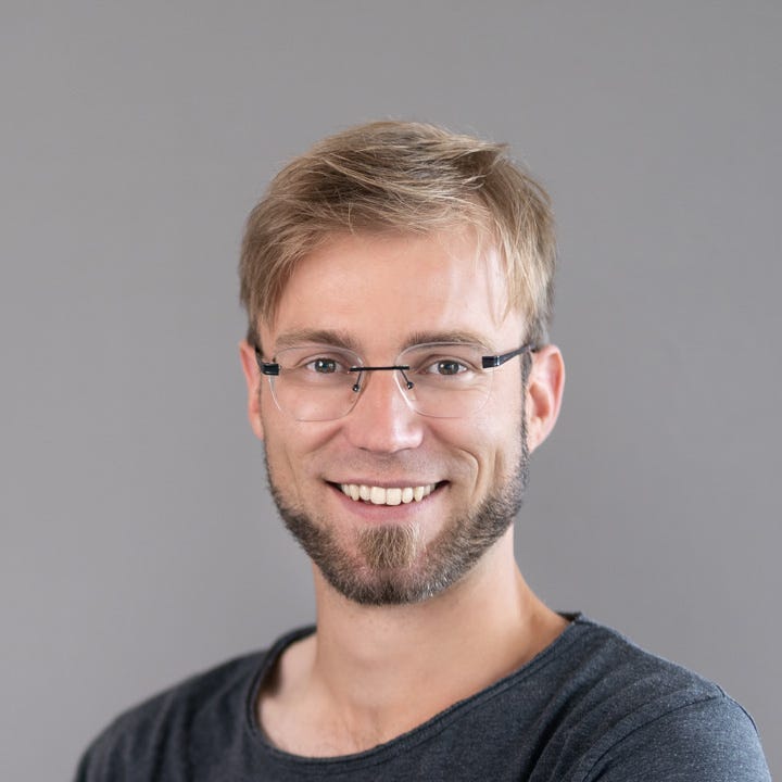 About – Bastian Kanbach – Medium
