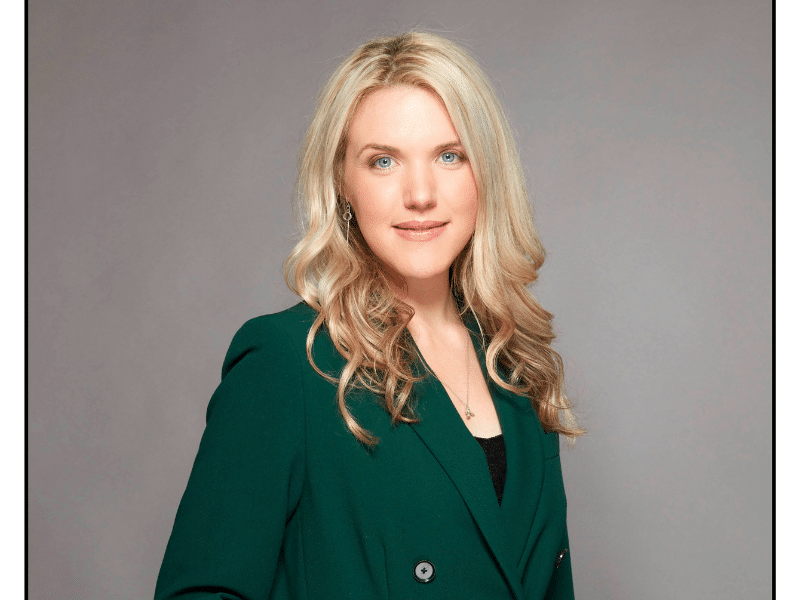 Emily Prescott – Medium
