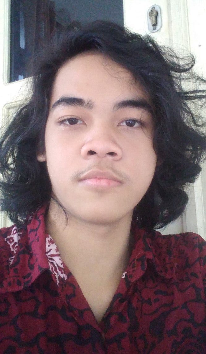 Ahmad Rizki King of Earth – Medium