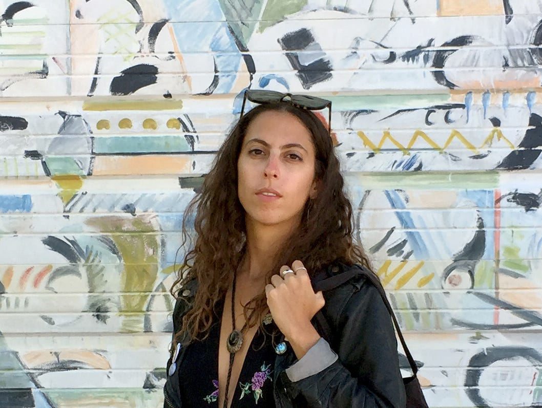 Alexandra Velasco – Medium