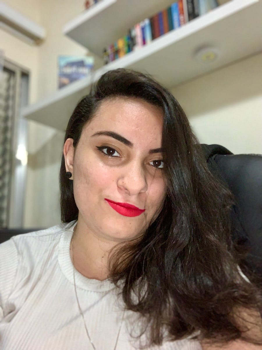 Lorena Eloy – Medium