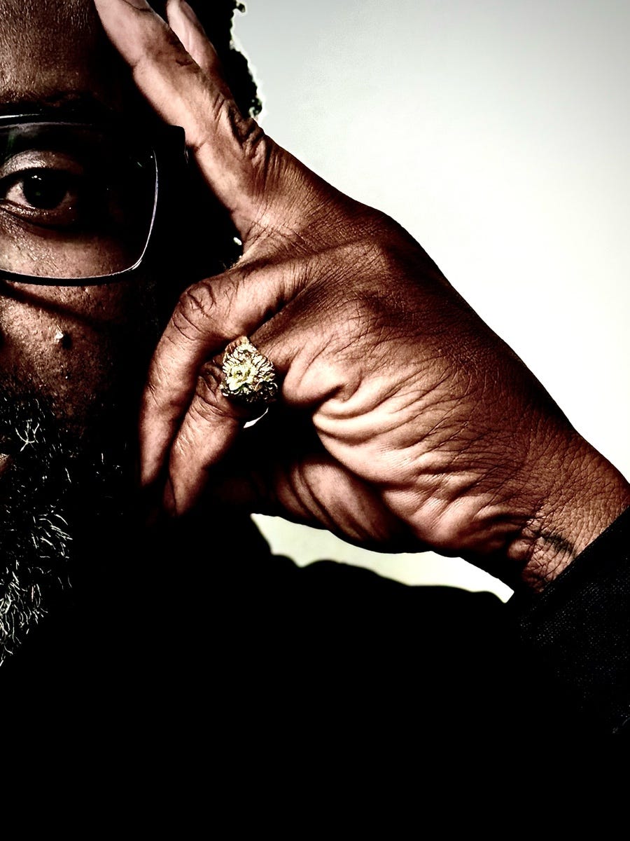 Delano Son – Medium