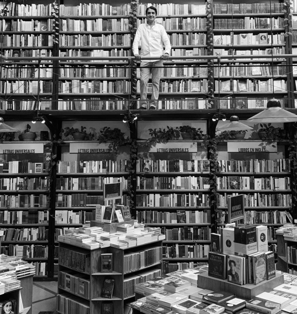 Julián Cardona – Medium