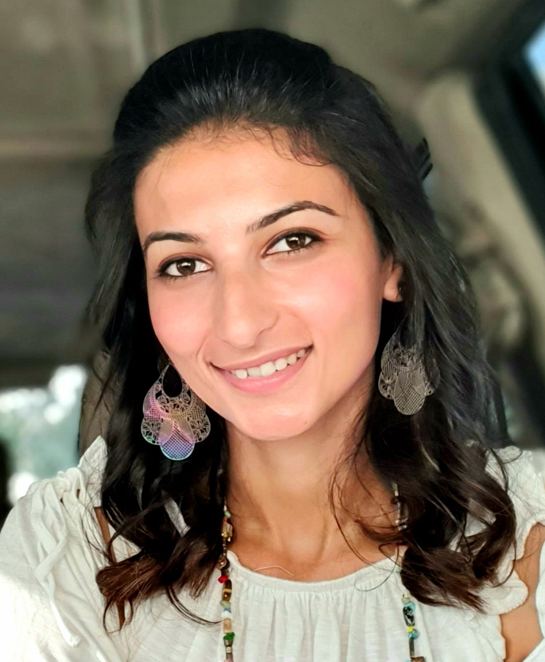 Hend Mohamed – Medium