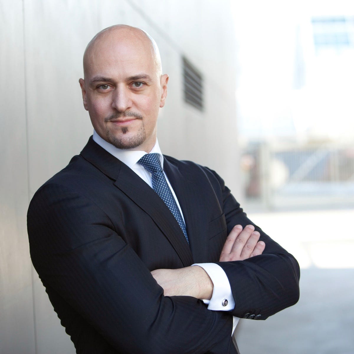 Andreas Dorta – Medium