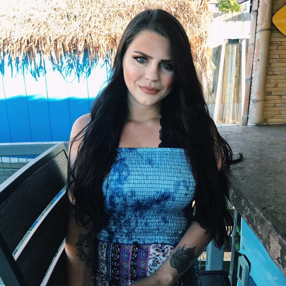 Marisa Ward – Medium