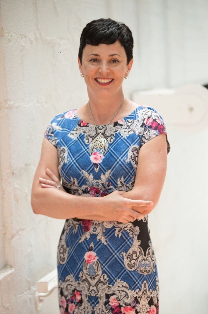 Cindi Basenspiler – Medium