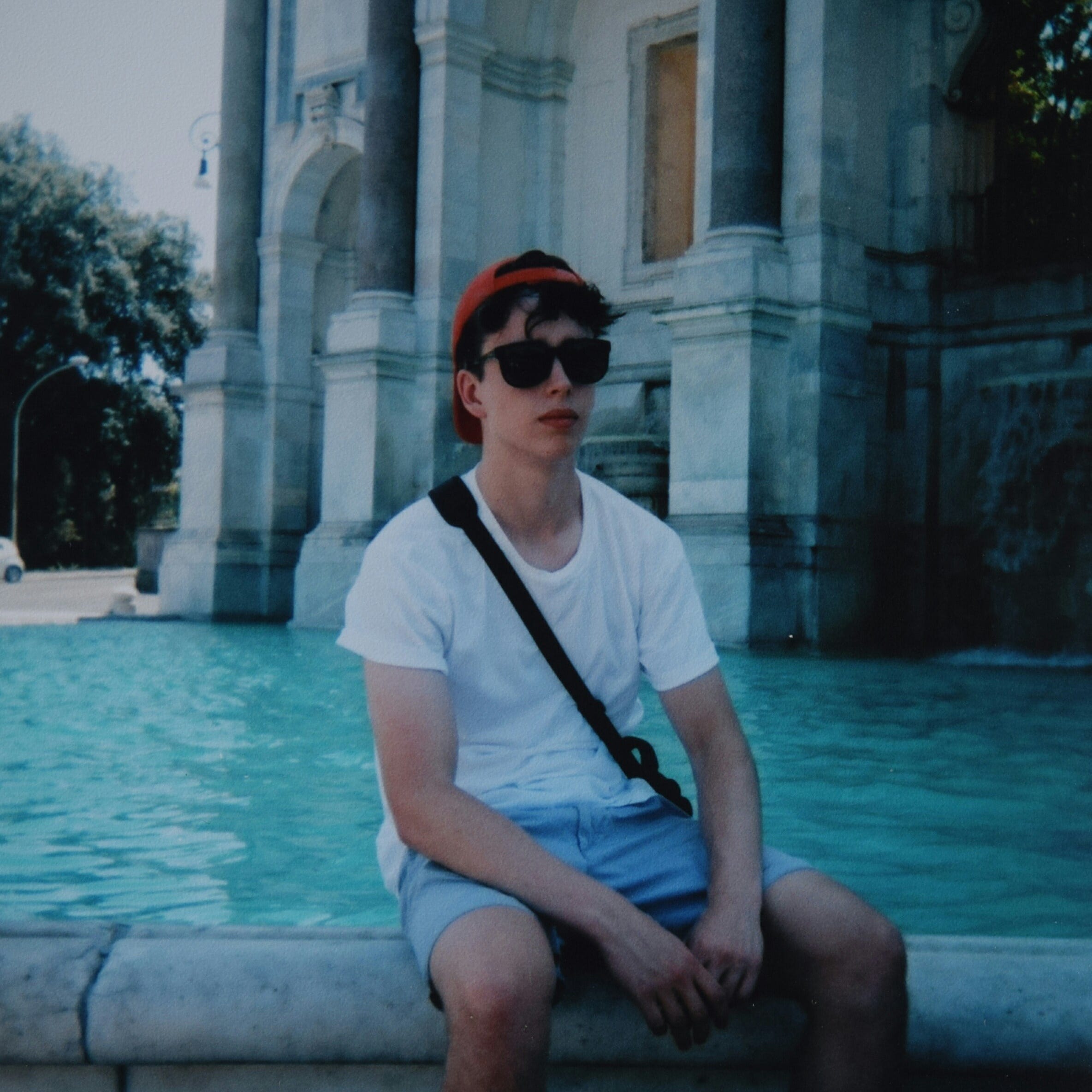 Alex Brotherton – Medium