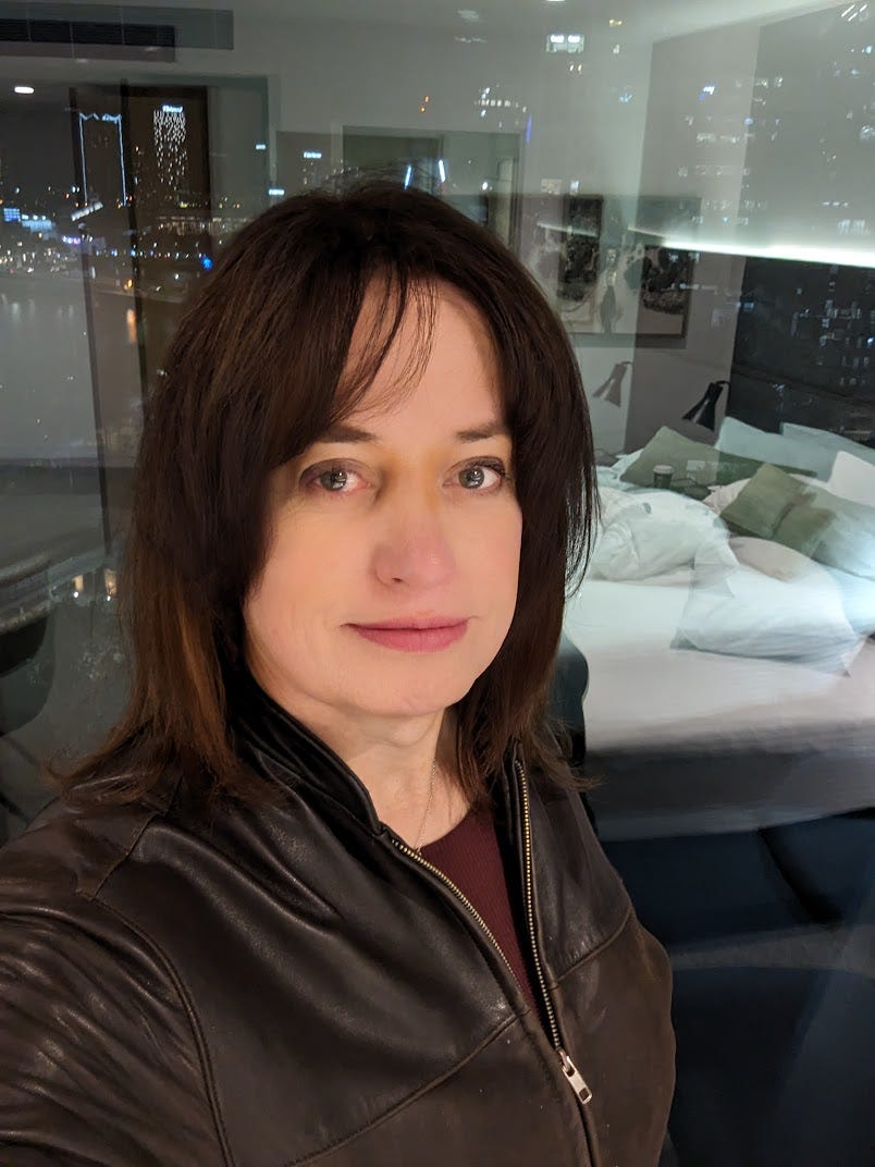 Jenna Nelson – Medium