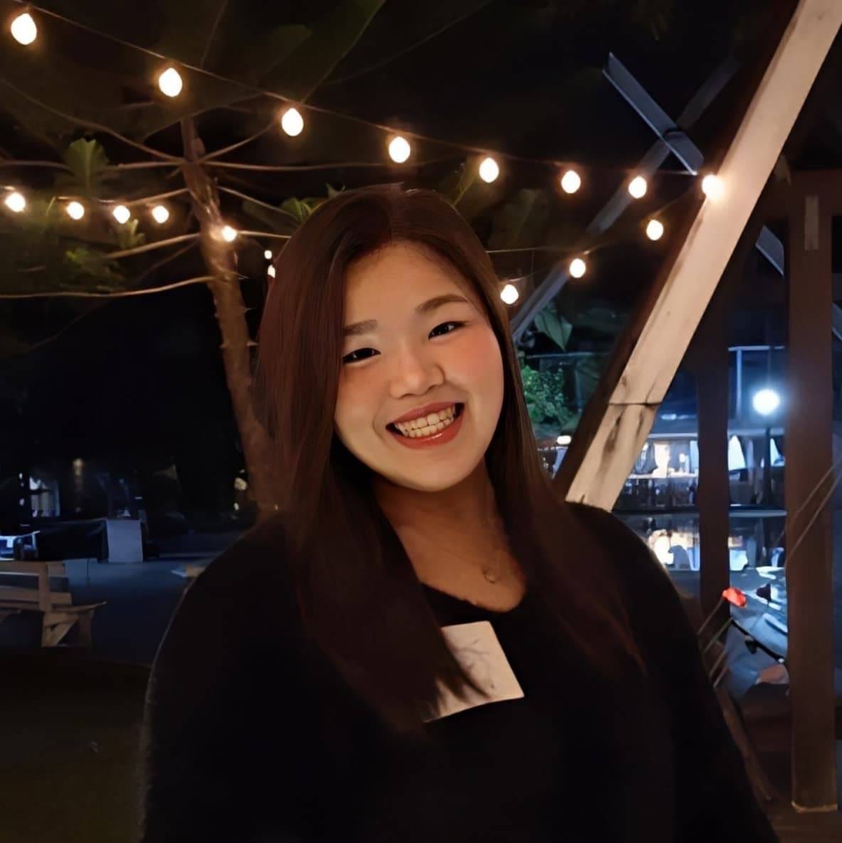 Sales / Vivian / 衣緹 – Medium