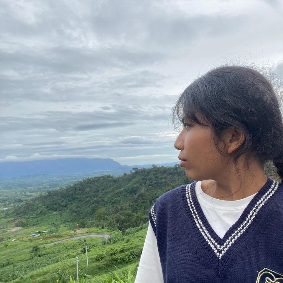 sreylaut chhom – Medium