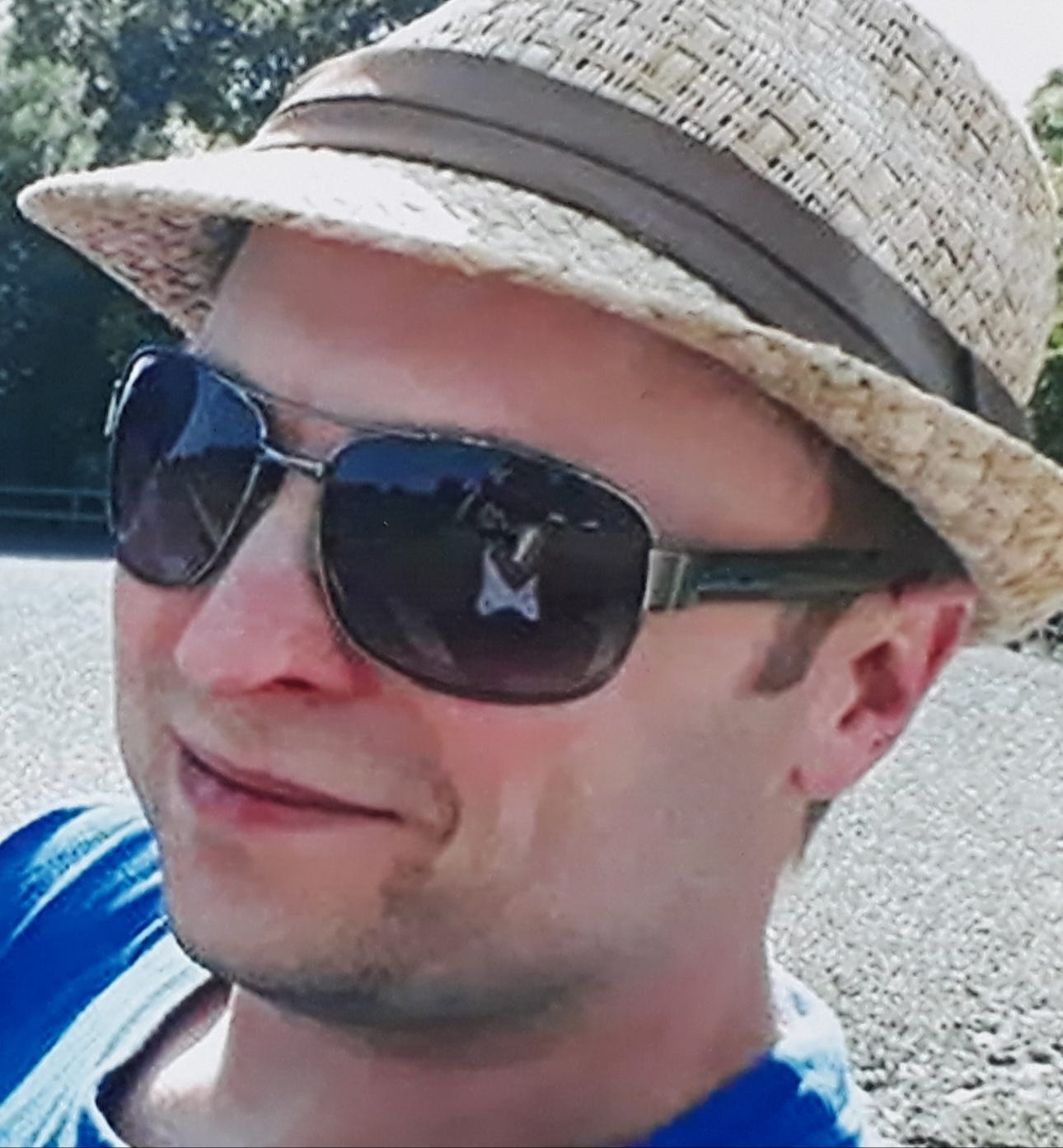 Tony Payne – Medium