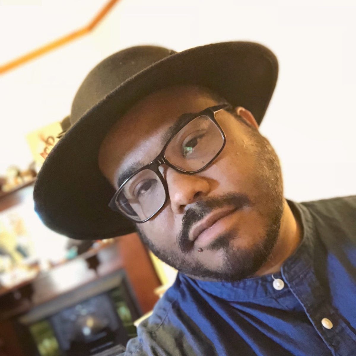 David Colón-Cabrera – Medium