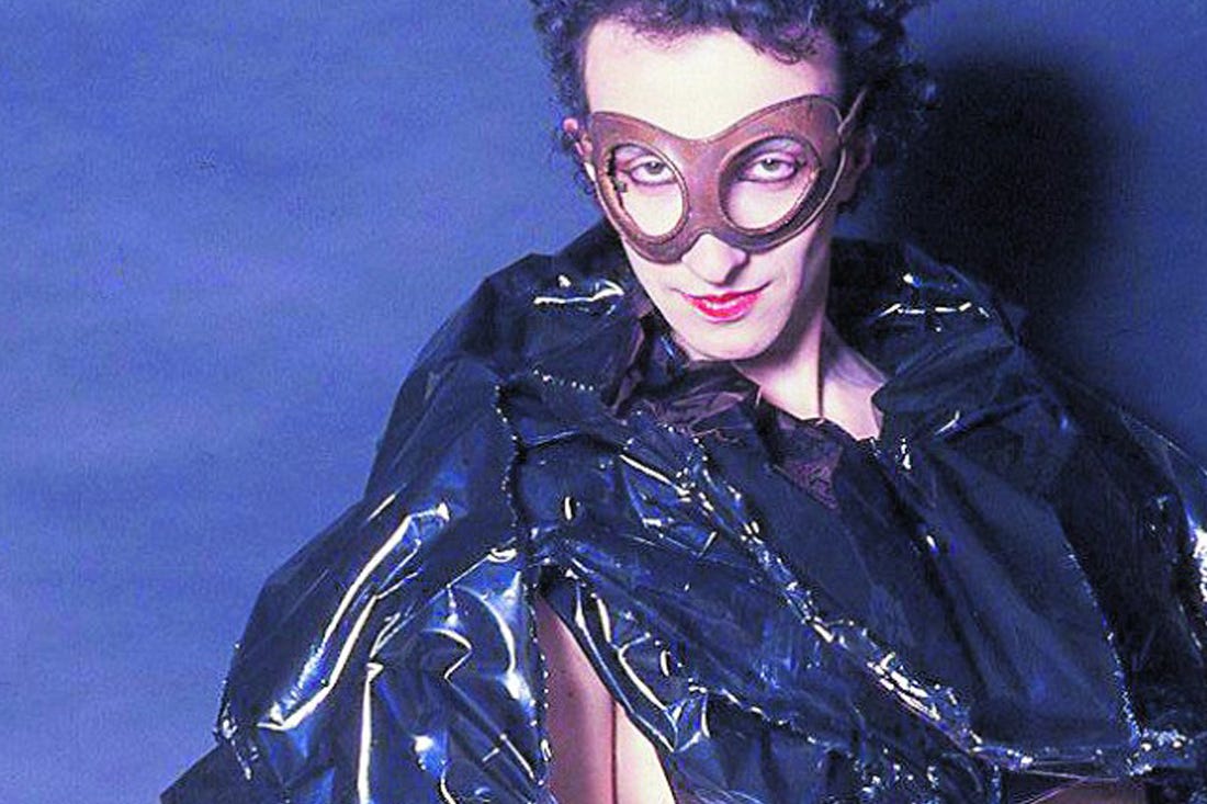 Moira Mieli – Medium