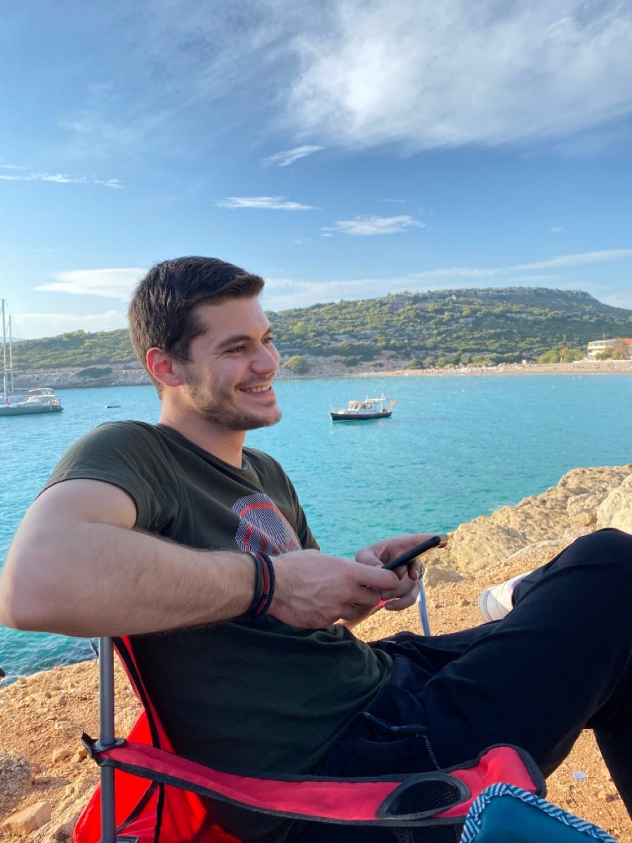 Fatih İzgi – Medium