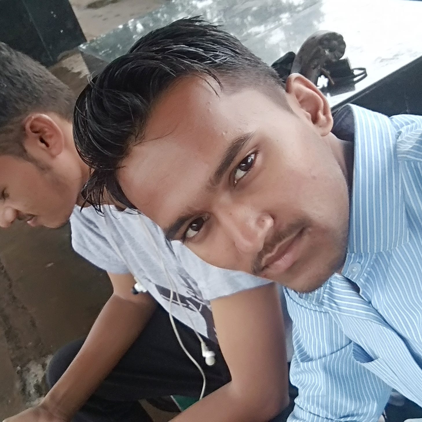 Jagdish R. Amte – Medium