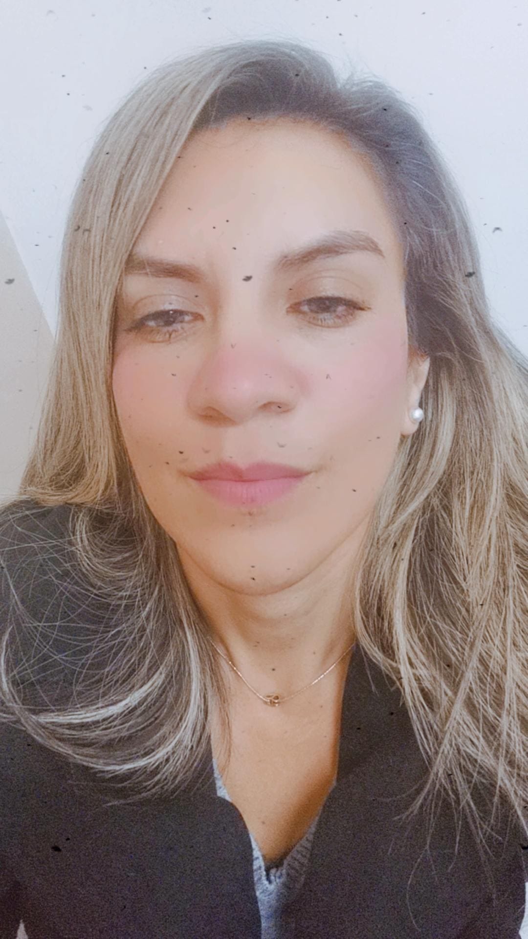 Prii González – Medium