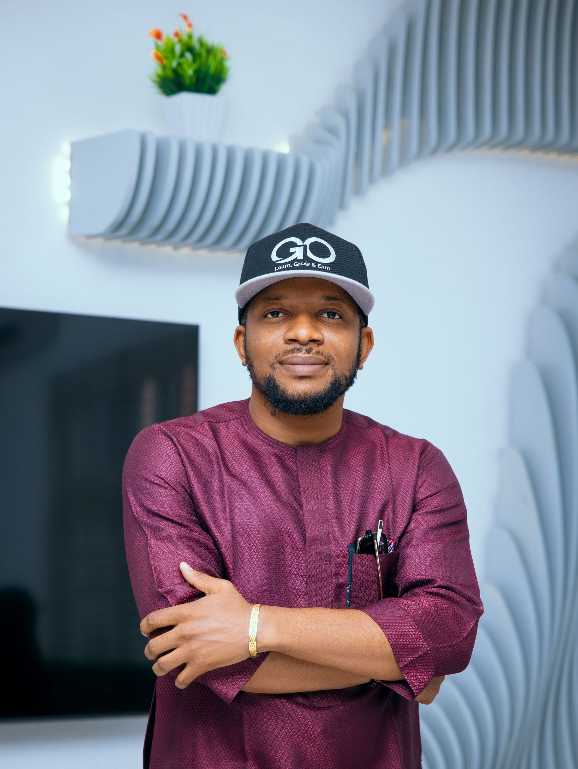 Sixtus Iwuaru – Medium