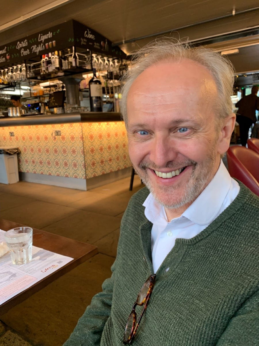 Stuart Eglin – Medium